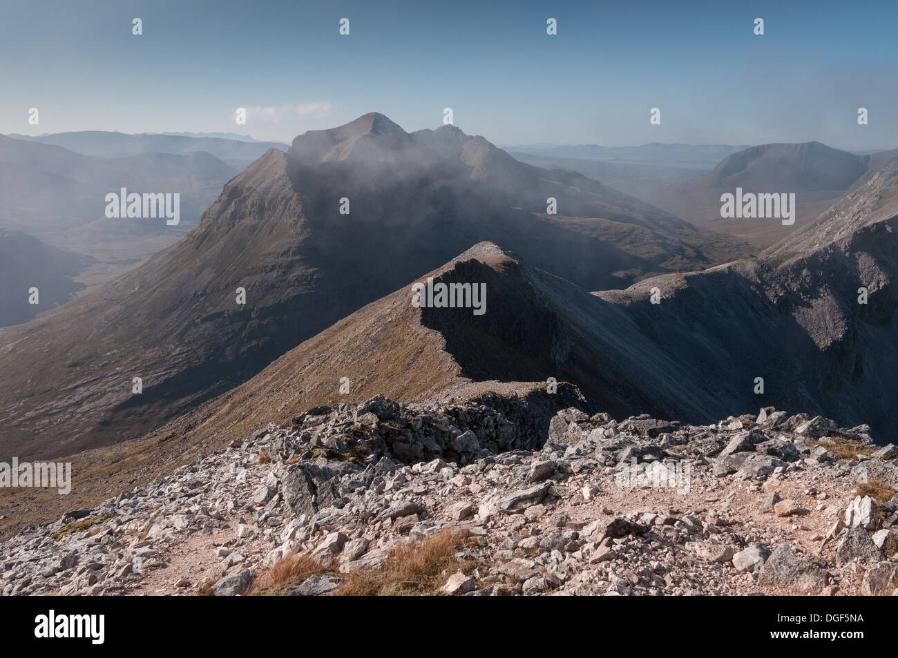 View from Spidean Coire na Clach along the summit ridge of Beinn Eighe ...