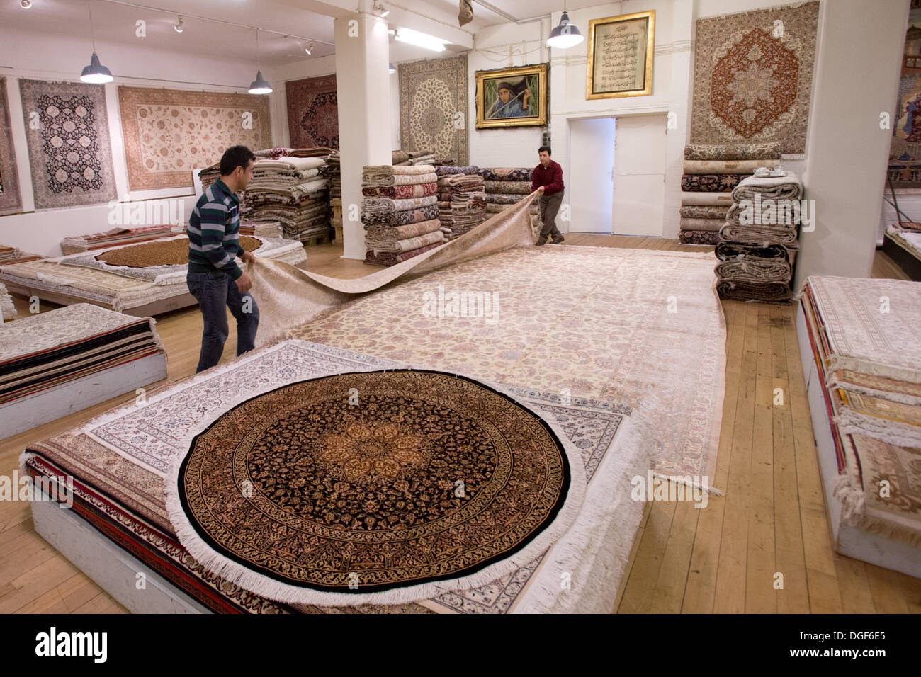 Hamburg, Germany. 27th Sep, 2013. Two employees of the Iranian carpet ...