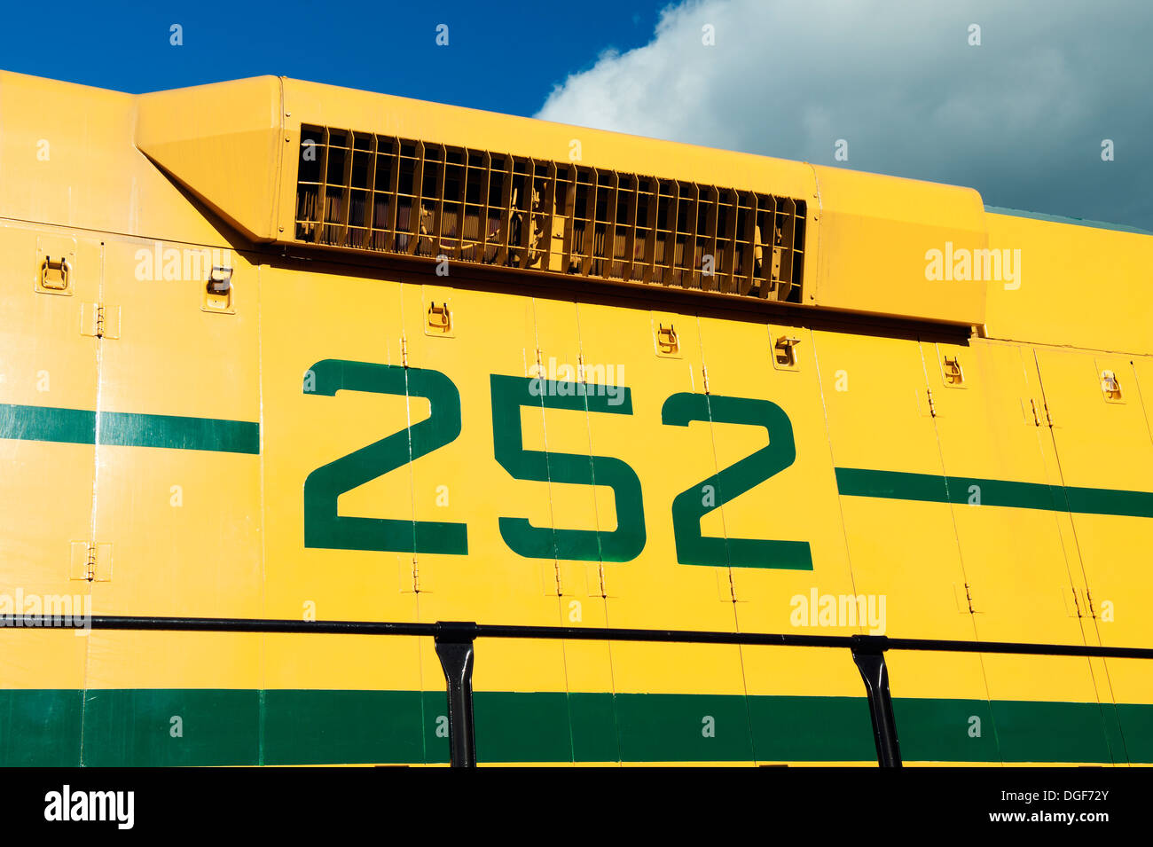 Electro motive locomotive hi-res stock photography and images - Alamy
