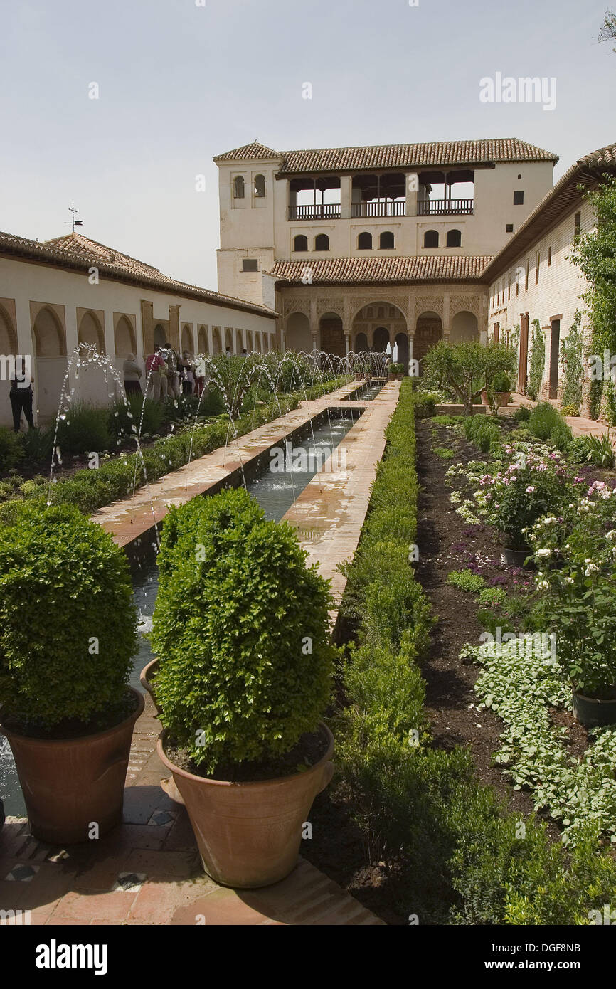 Interior palace generalife alhambra granada hi-res stock photography ...