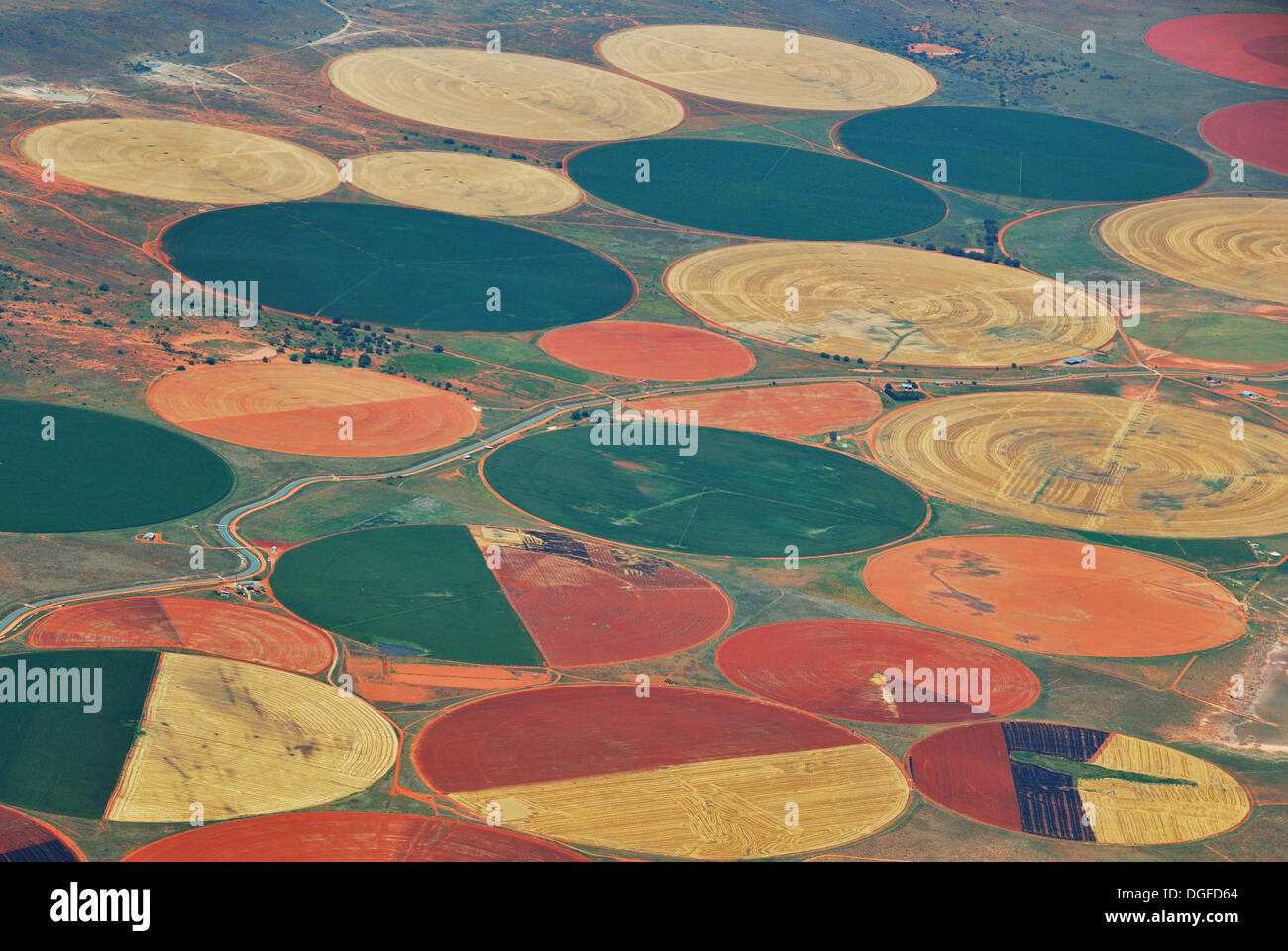 Irrigation of large areas in the Karoo desert, round fields in ...