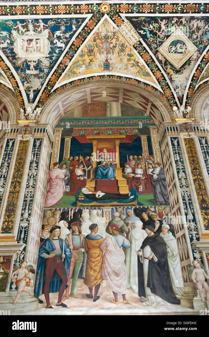 Historical paintings and frescos in the Piccolomini-library, Siena ...