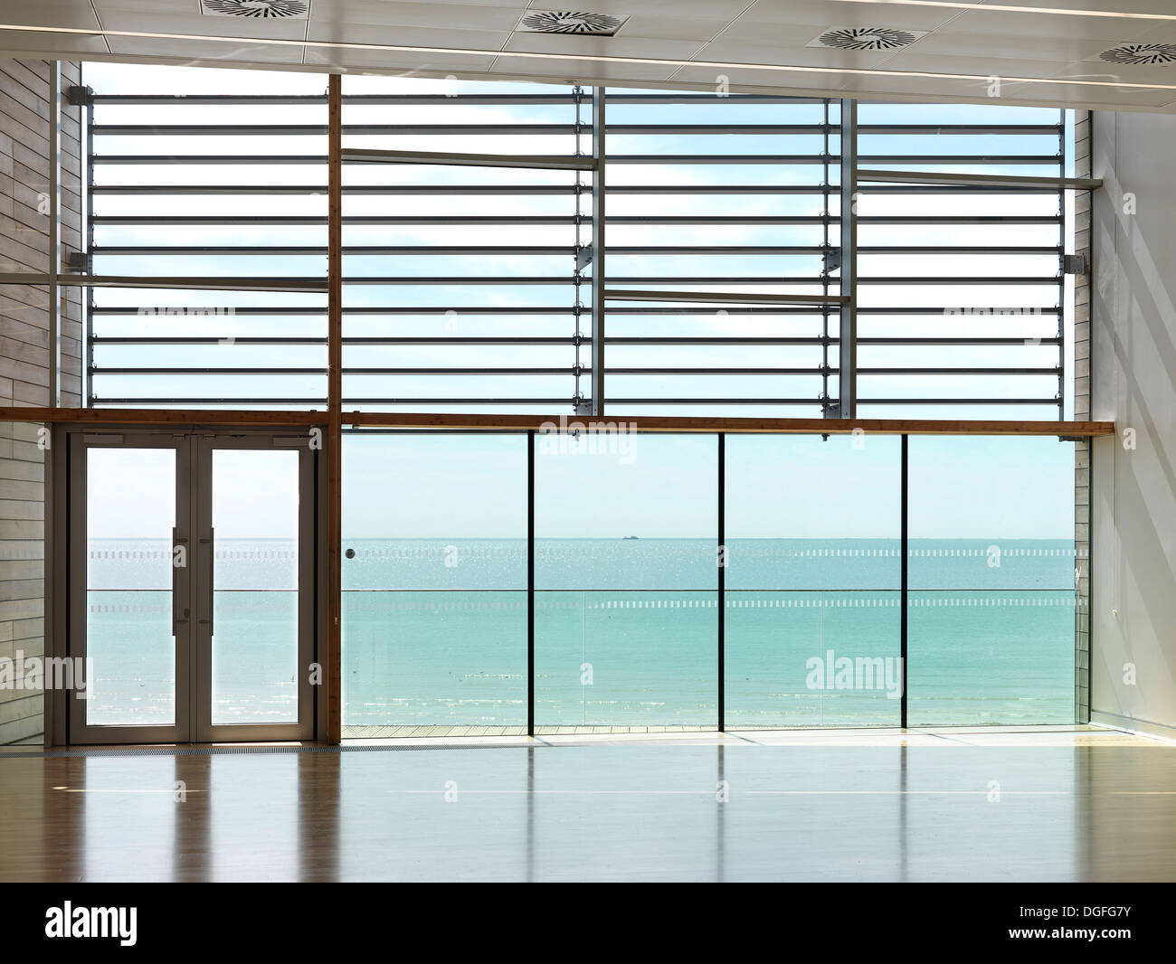 Splashpoint Leisure Centre, Worthing, United Kingdom. Architect ...