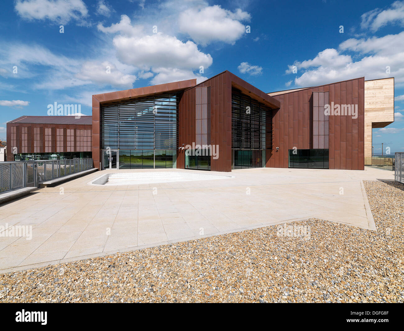 Splashpoint Leisure Centre, Worthing, United Kingdom. Architect ...