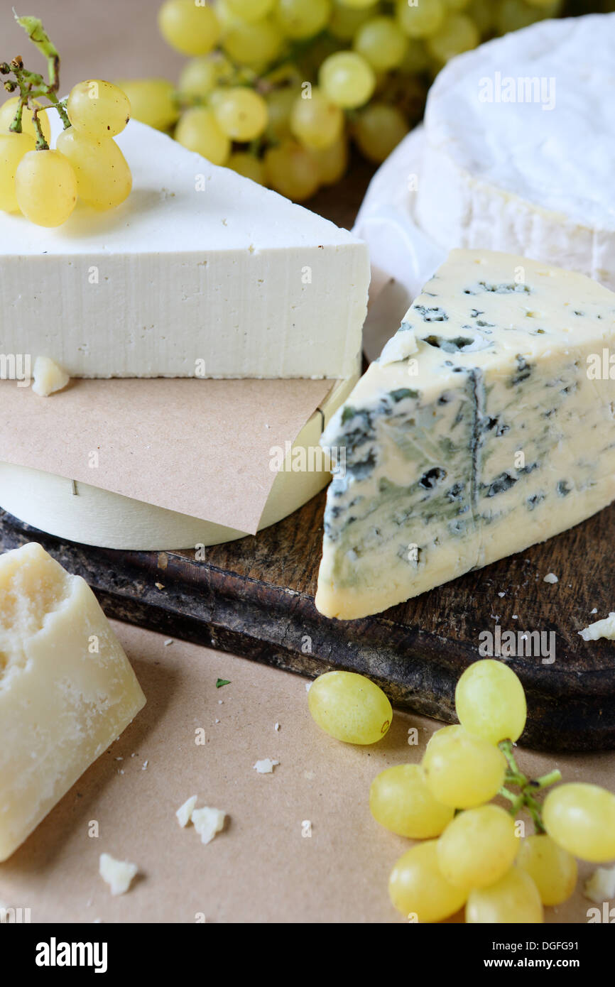 Parmesan cheese chunks hi-res stock photography and images - Alamy