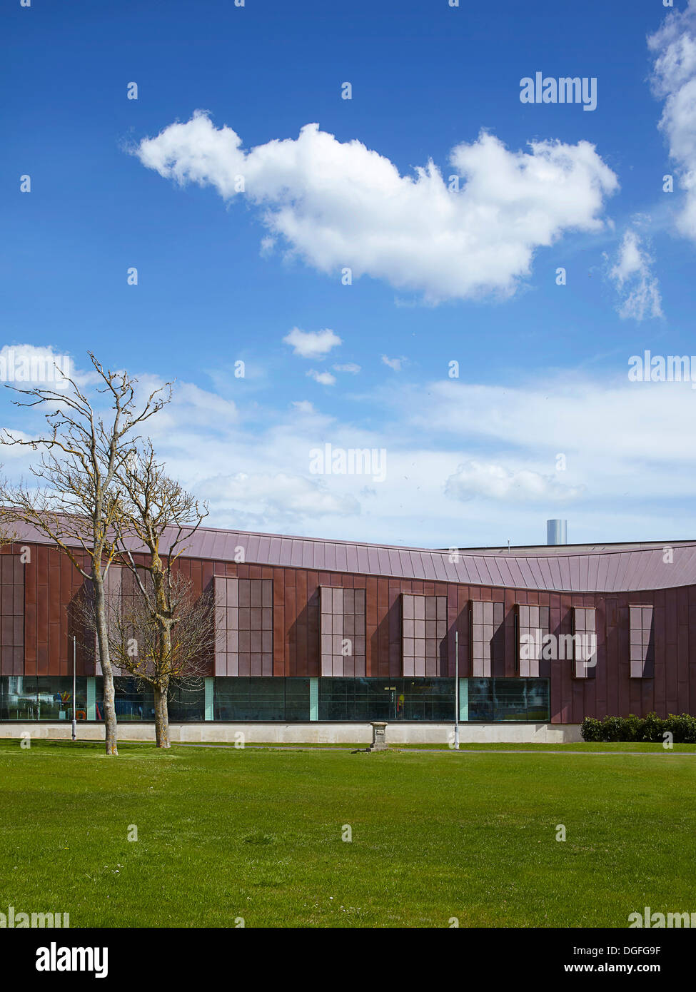 Splashpoint Leisure Centre, Worthing, United Kingdom. Architect ...