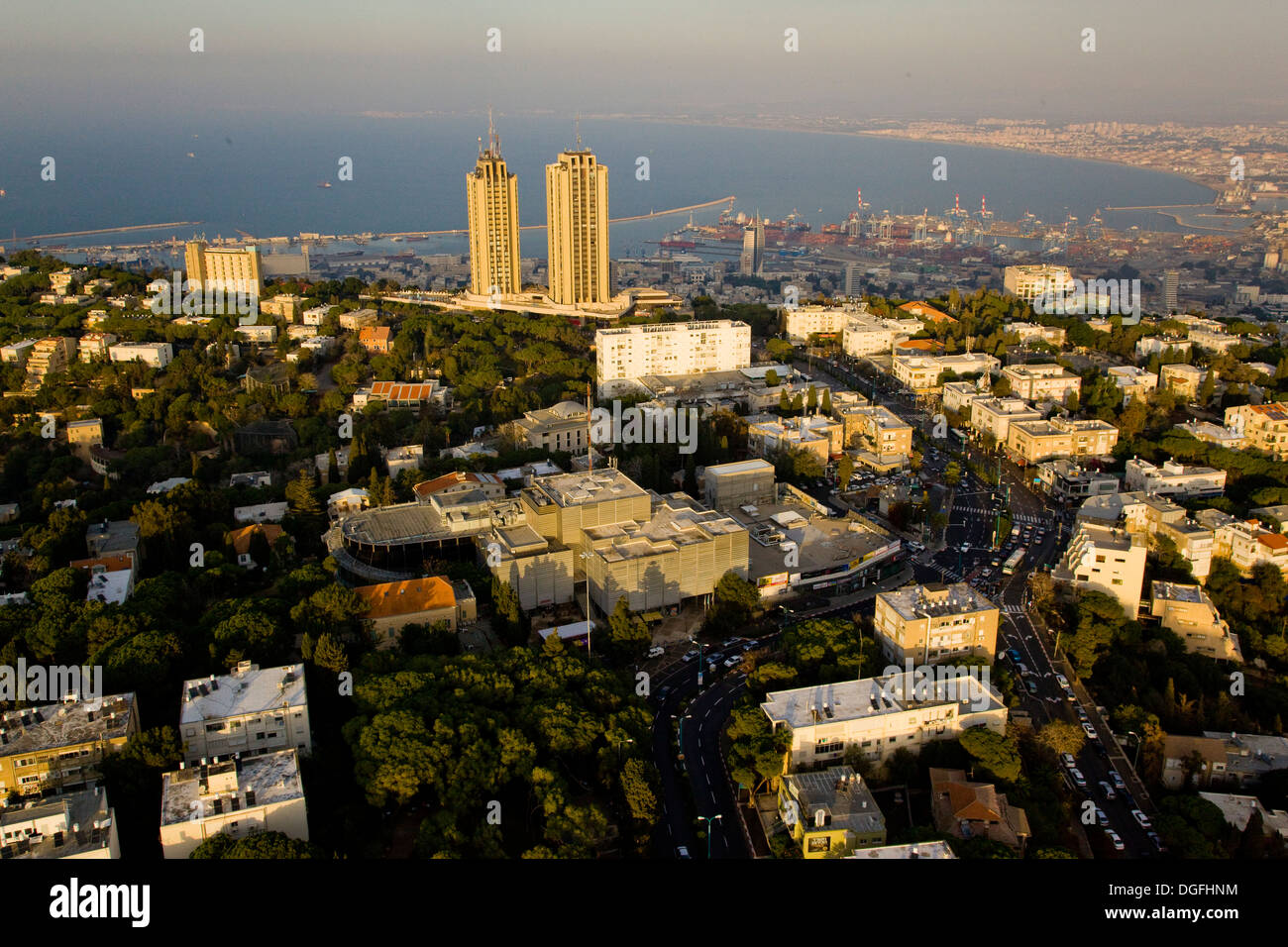 An aerial photo of Dan Panorama hotel in Haifa Stock Photo - Alamy