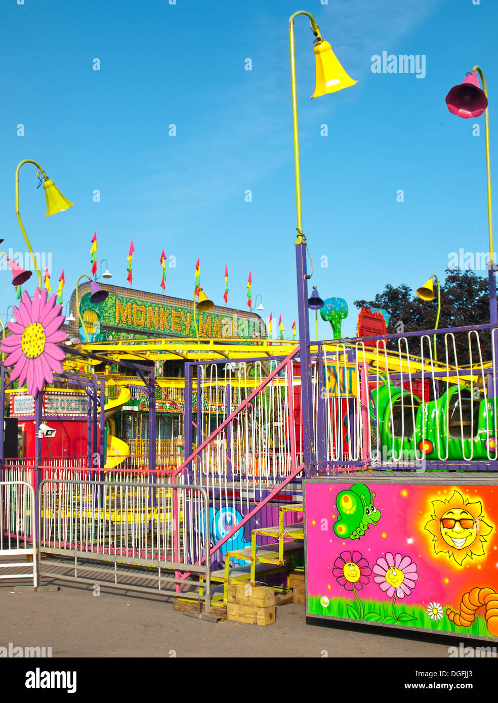 monkey maze childrens amusement park ride Stock Photo - Alamy
