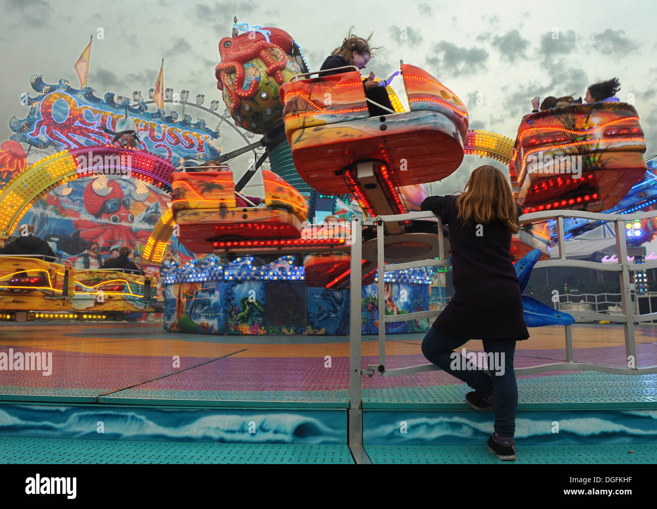 Octopussy ride hi-res stock photography and images - Alamy