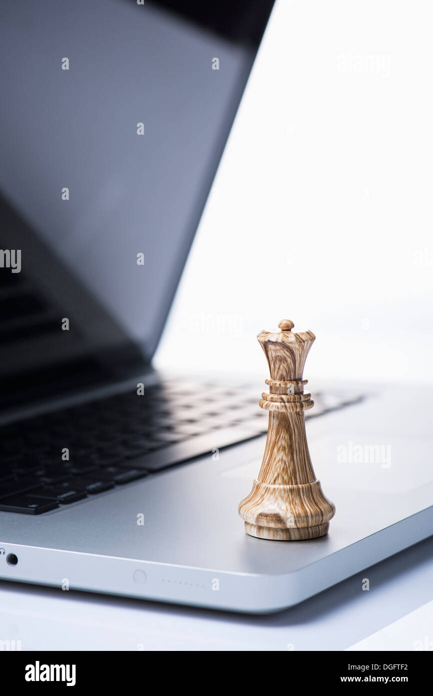 Chess piece cut out hi-res stock photography and images - Alamy