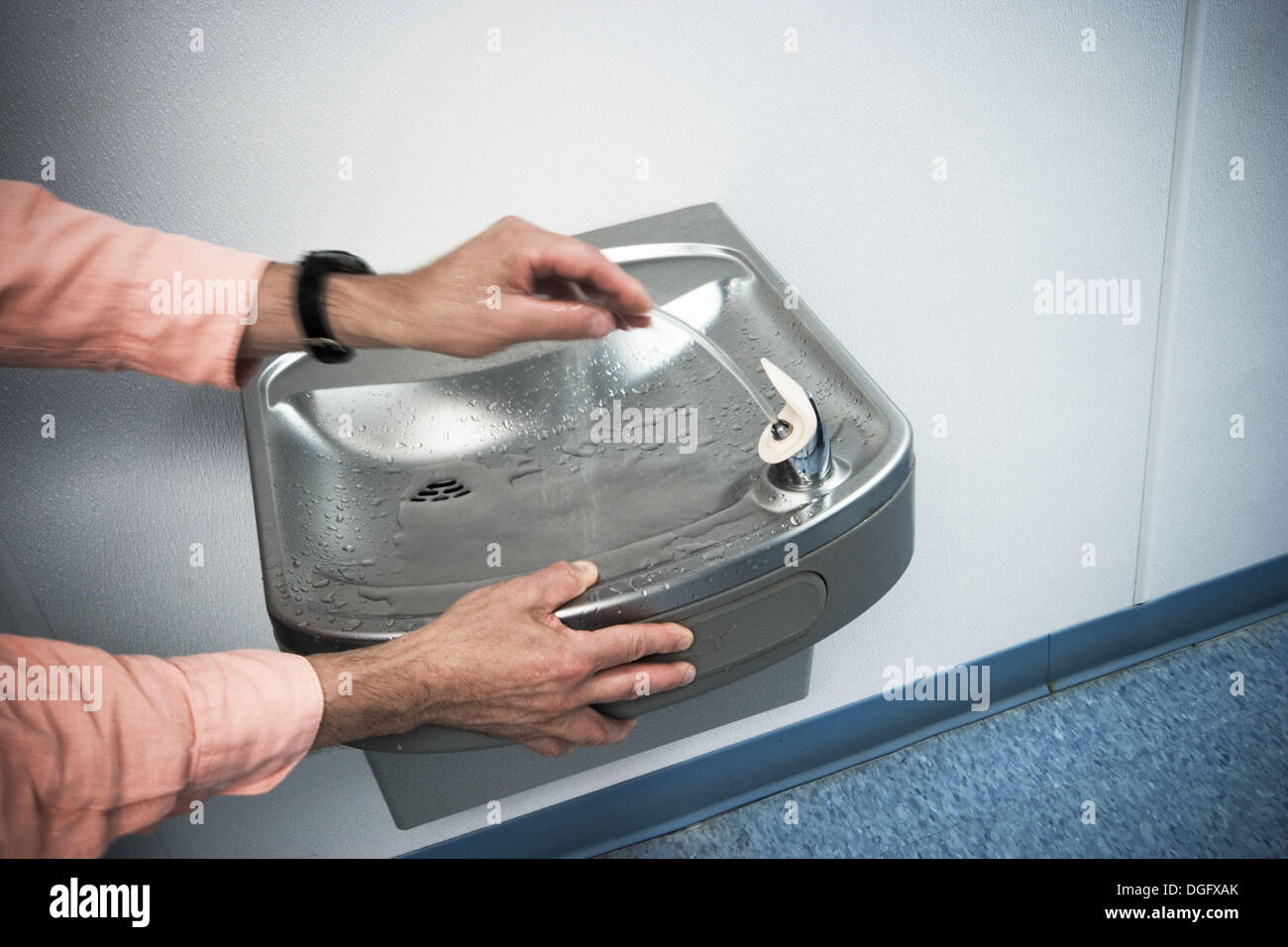 Man in fountain hi-res stock photography and images - Alamy