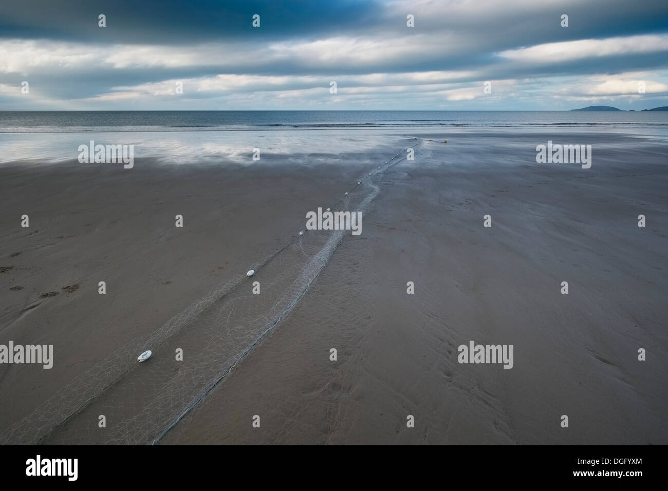 Porth Neigwl :fishing nets : waiting for the tide Stock Photo - Alamy