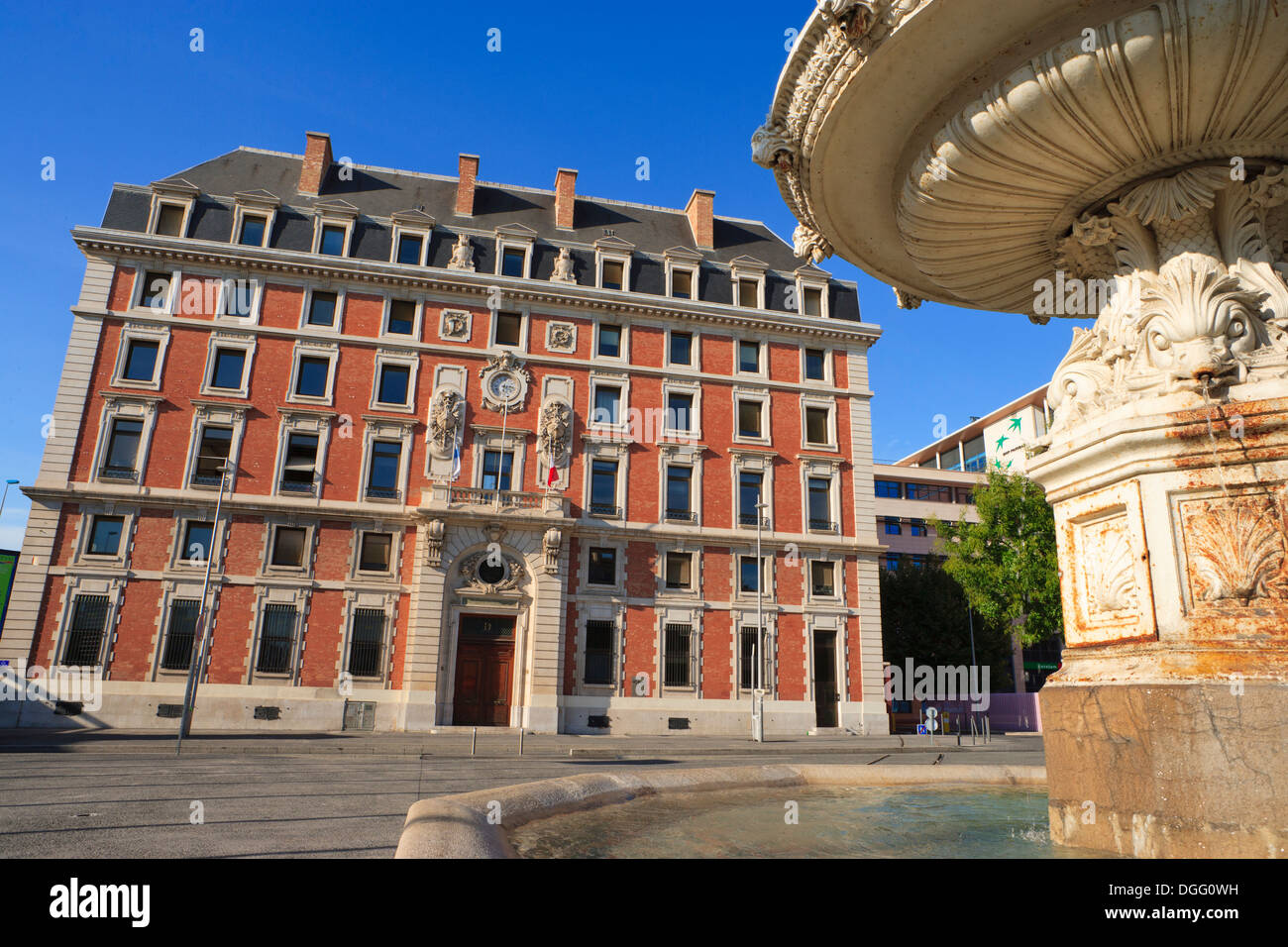 Joliette district hi-res stock photography and images - Alamy