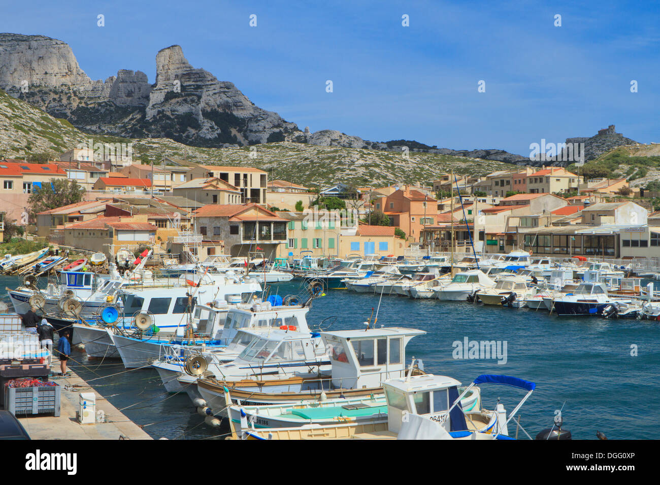 Les goudes port hi-res stock photography and images - Alamy
