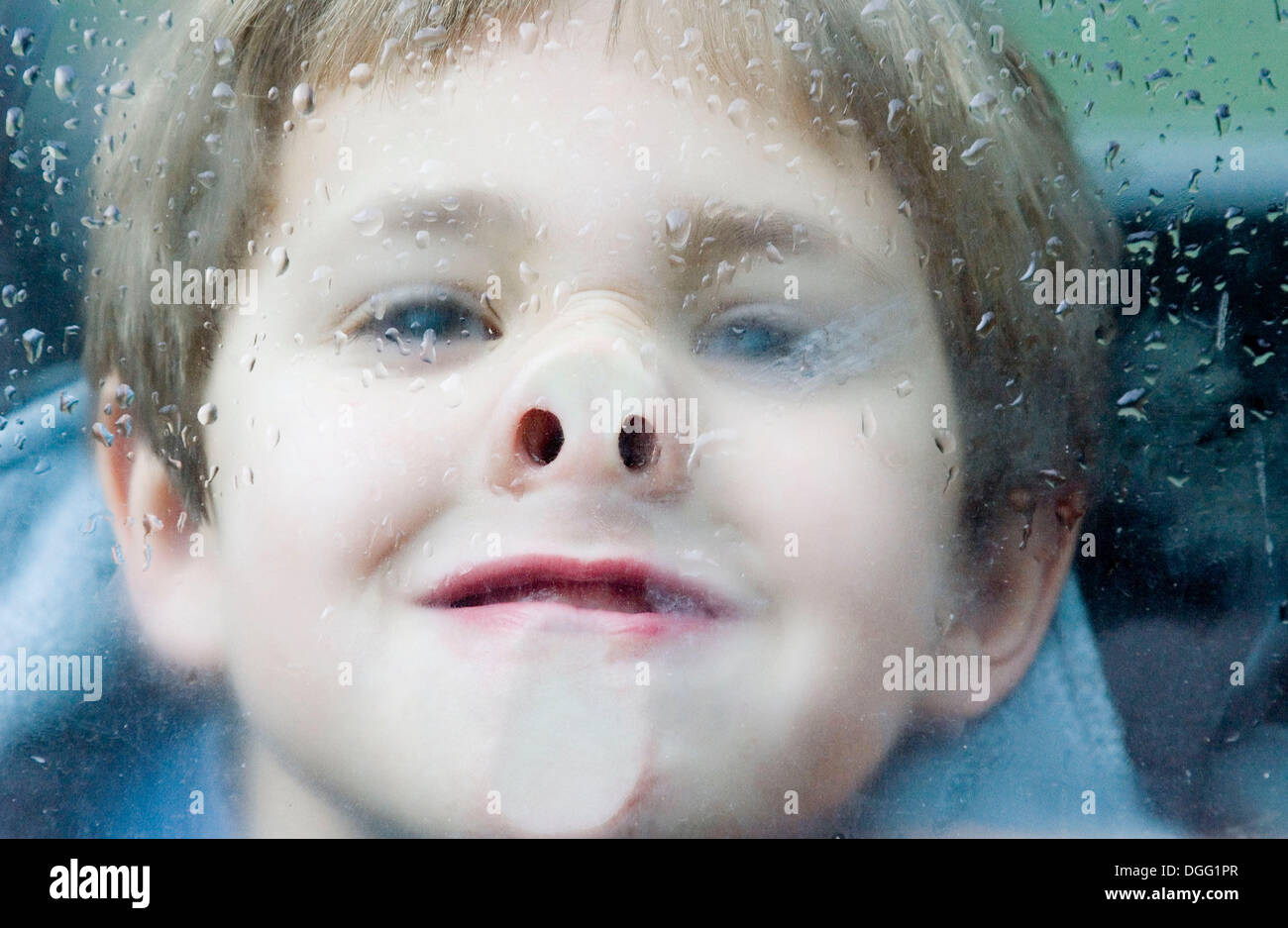 Nose pull up hi-res stock photography and images - Alamy