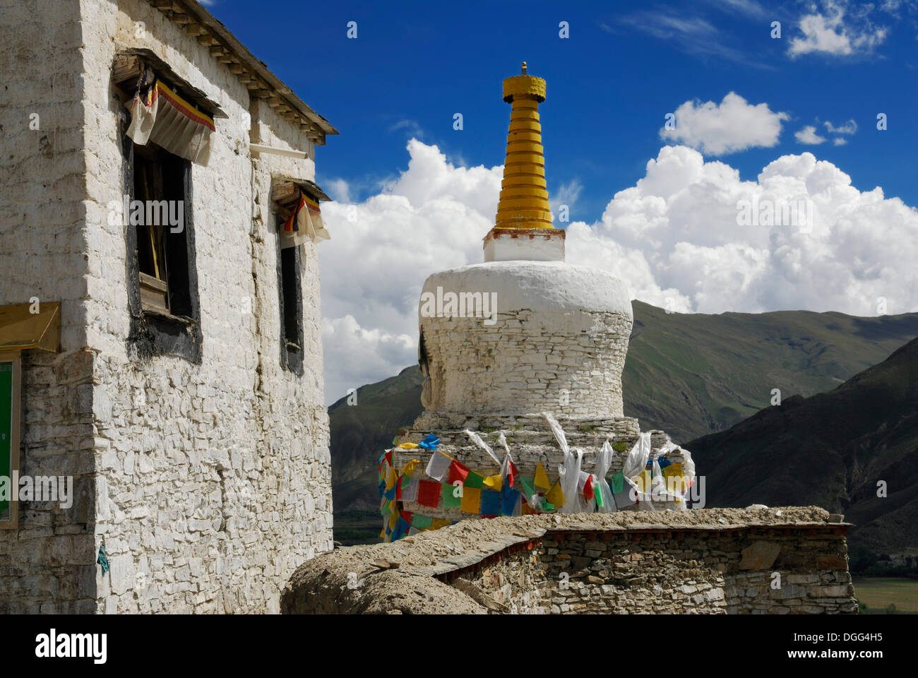 Yumbu lagang hi-res stock photography and images - Alamy