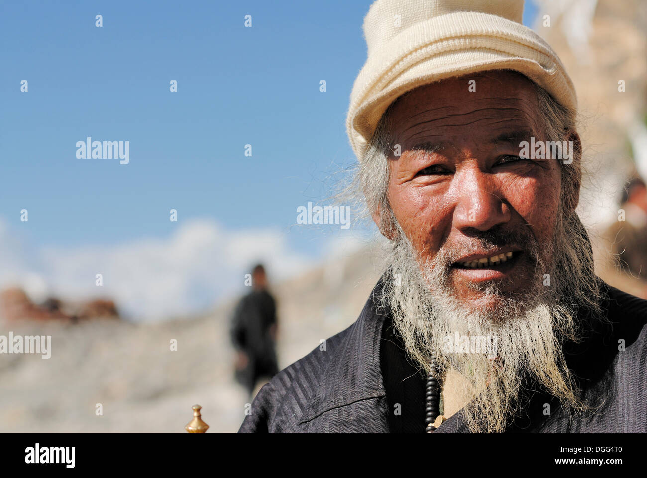 Tibetan pilgrims at Namtso Lake, Heavenly Lake, Tibet, China, Asia ...