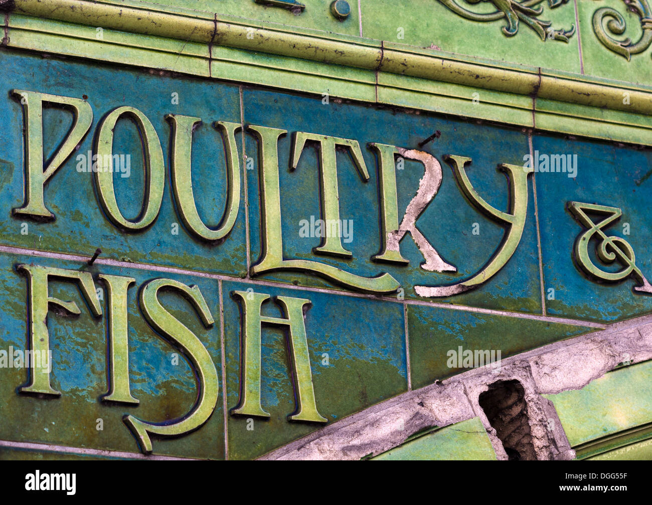 Old shop frontage old style architecture & design . Salisbury England ...