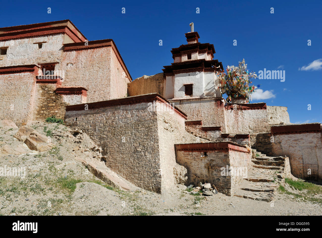 Gyantse castles hi-res stock photography and images - Alamy