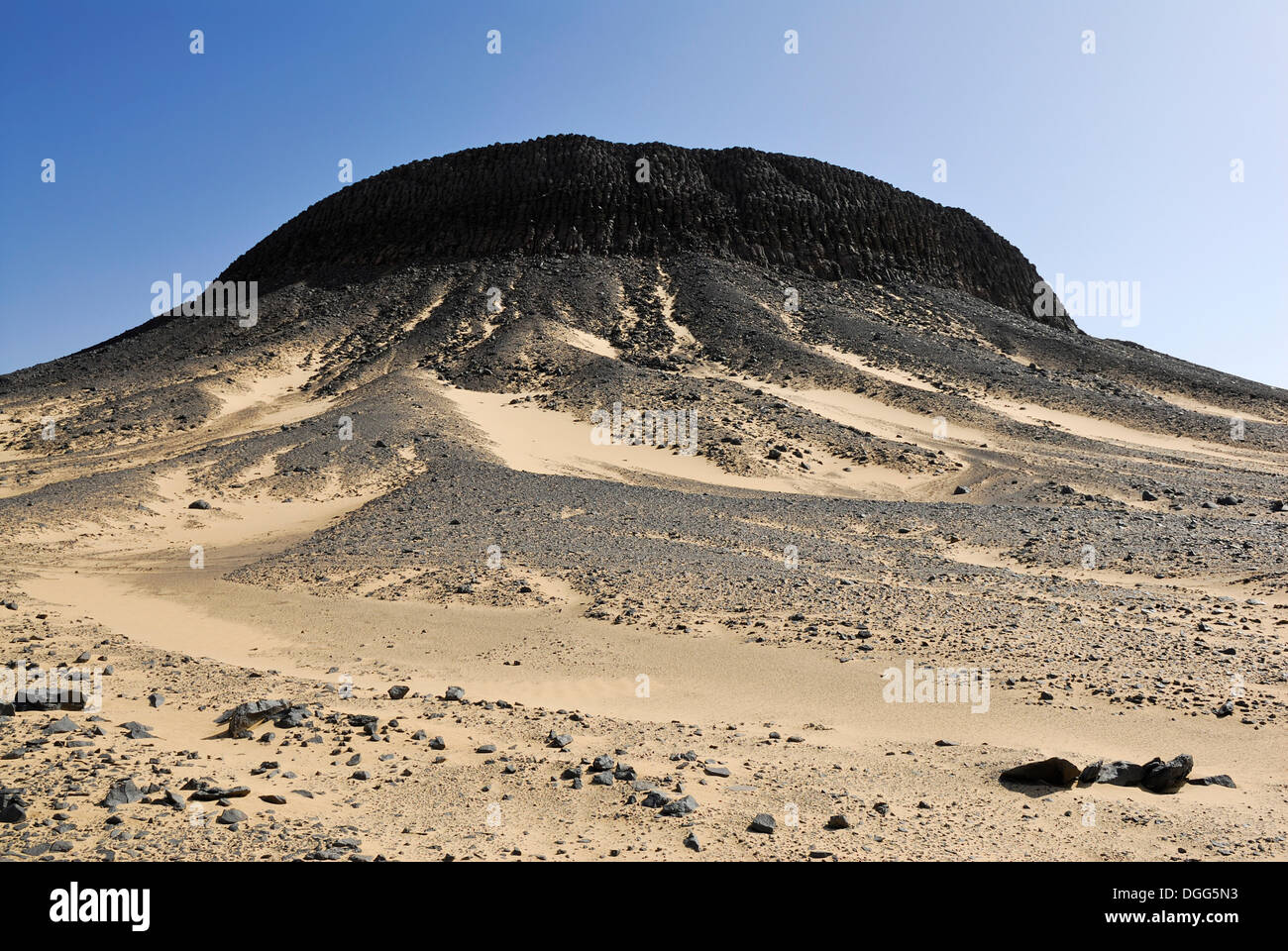 Butte, mountain, Black Desert near the Bahariya Oasis, Western Desert ...