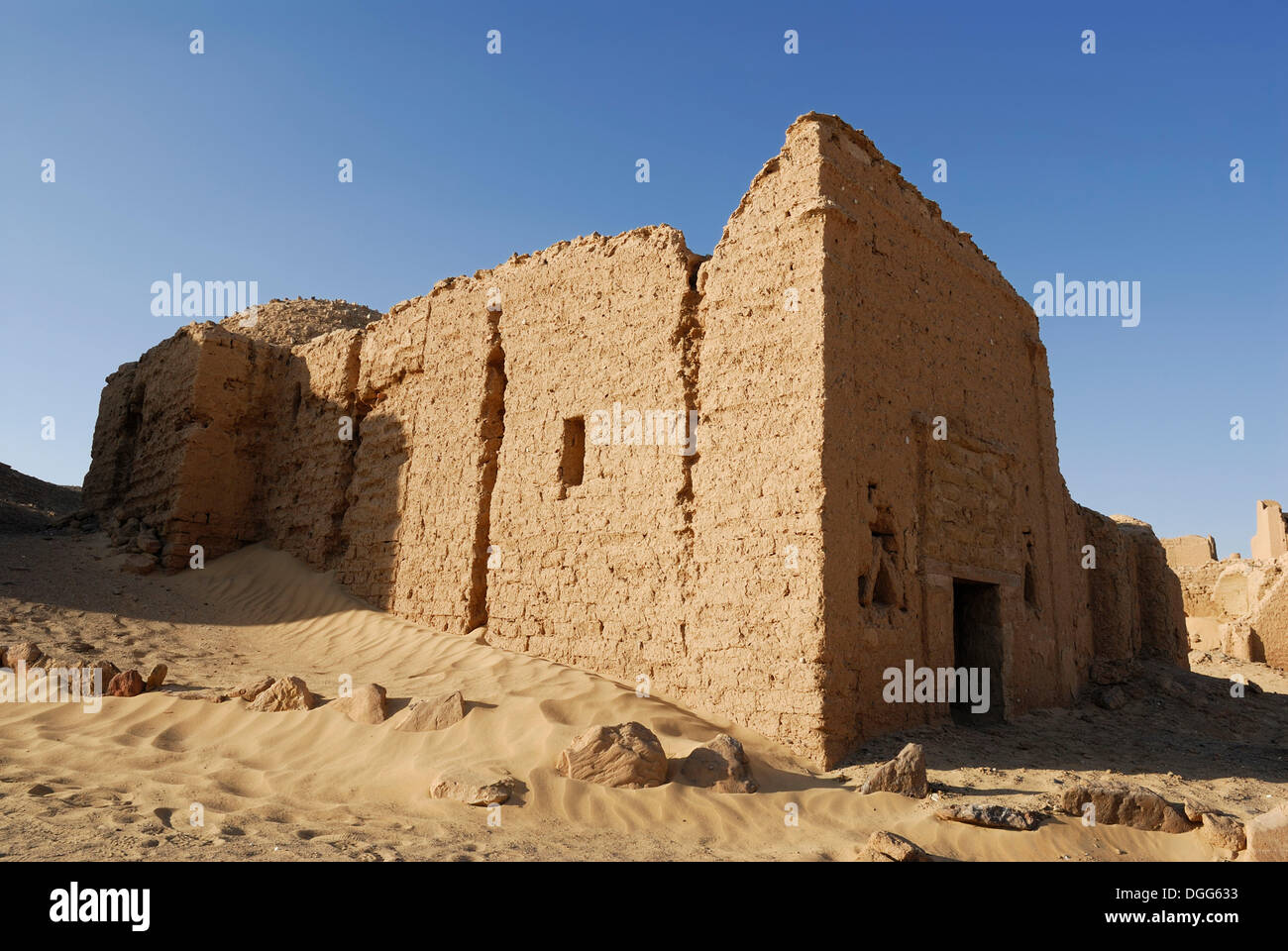 El kharga, egypt hi-res stock photography and images - Alamy