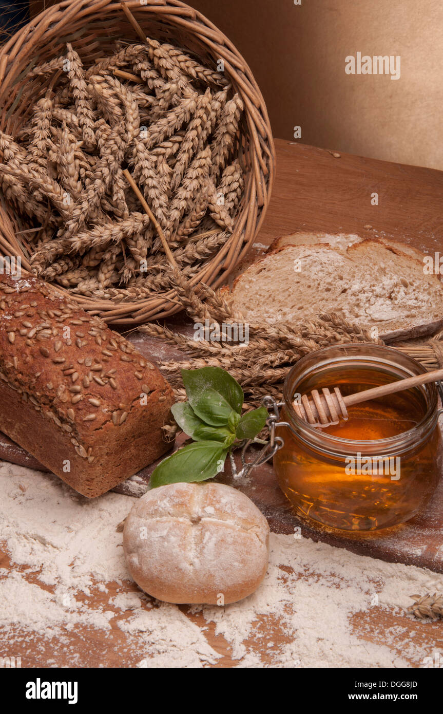 Traditional country food Stock Photo - Alamy