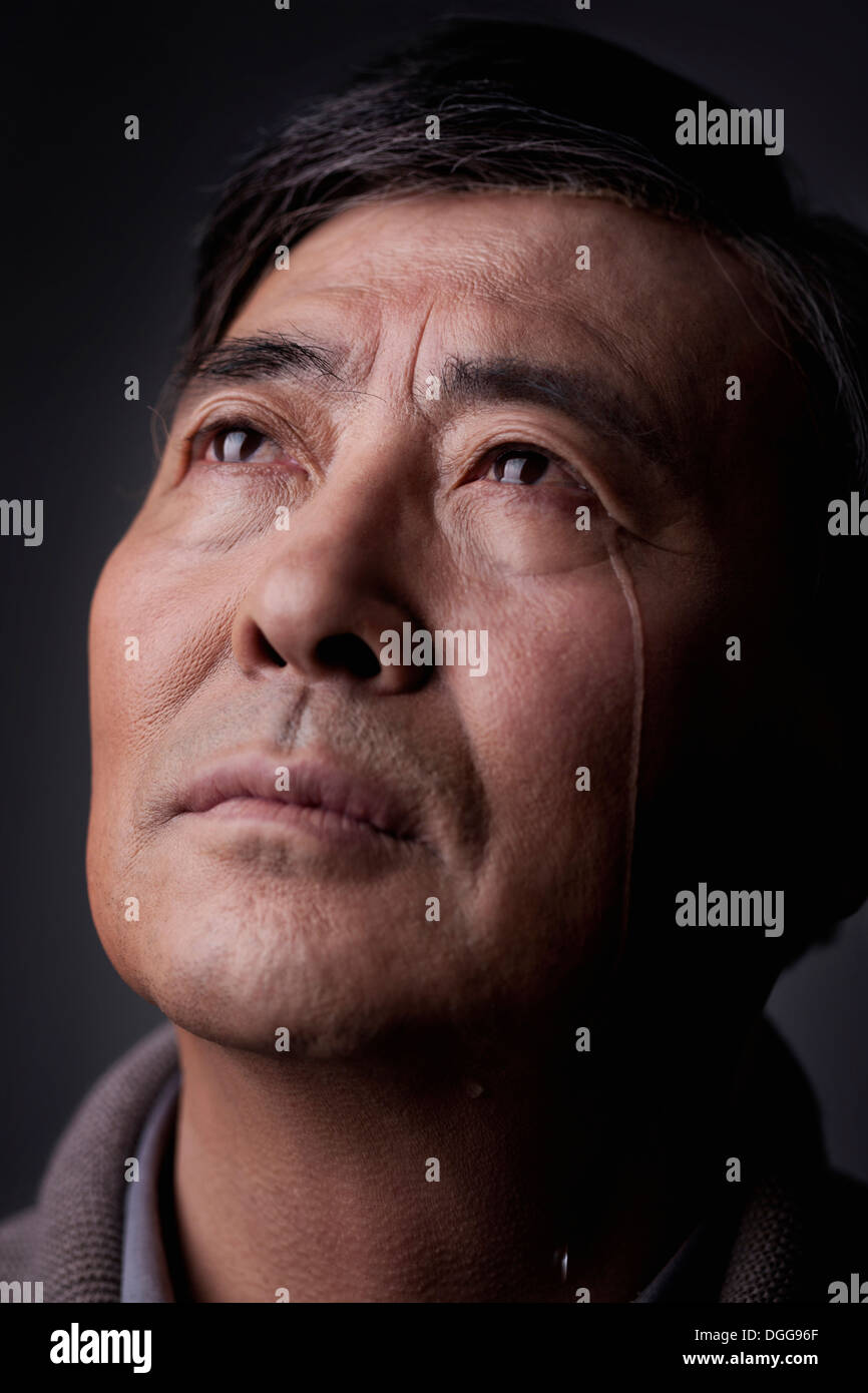 an old man crying Stock Photo - Alamy