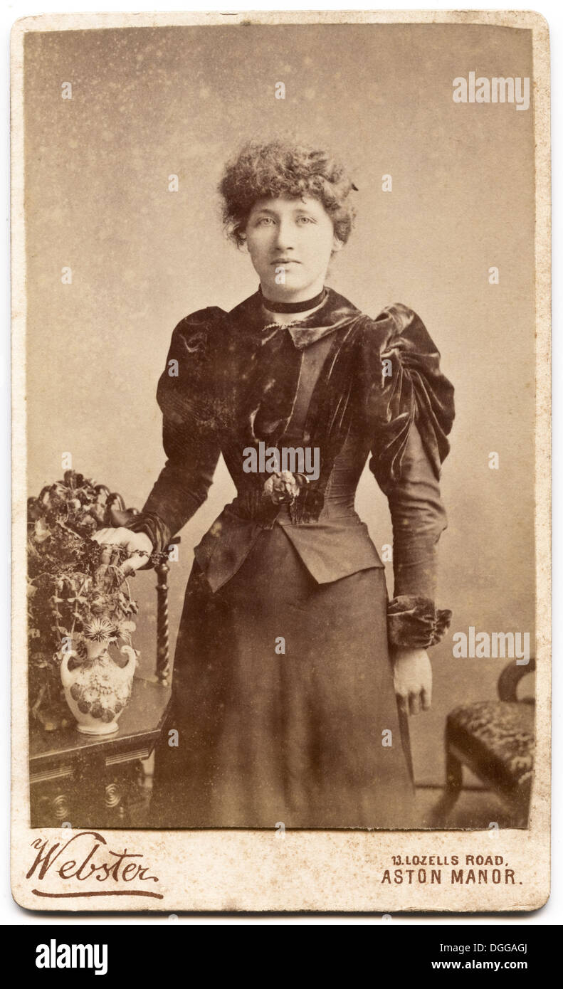 Victorian woman studio portrait circa 1898 by Victorian photographer ...