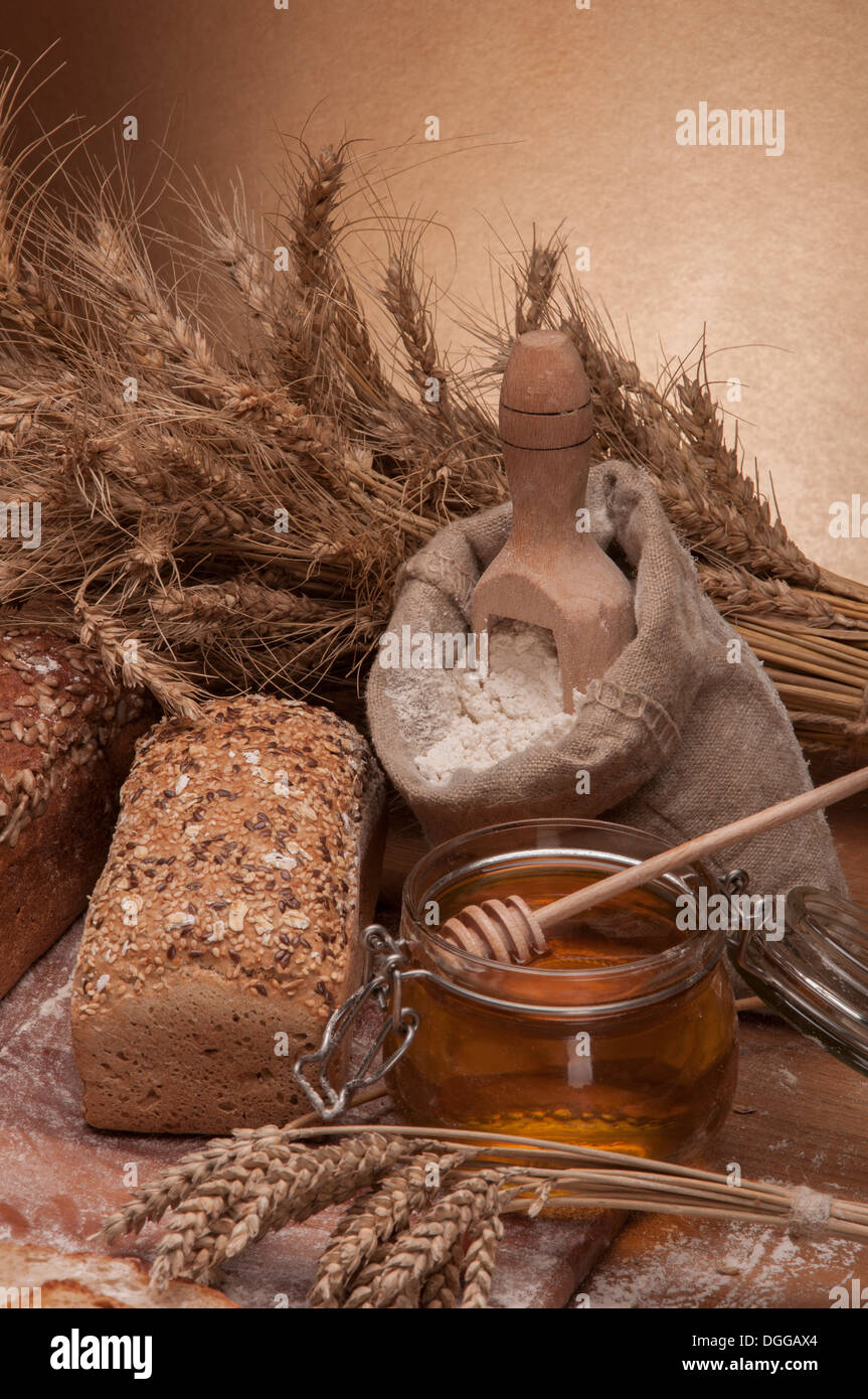 Traditional country food Stock Photo - Alamy