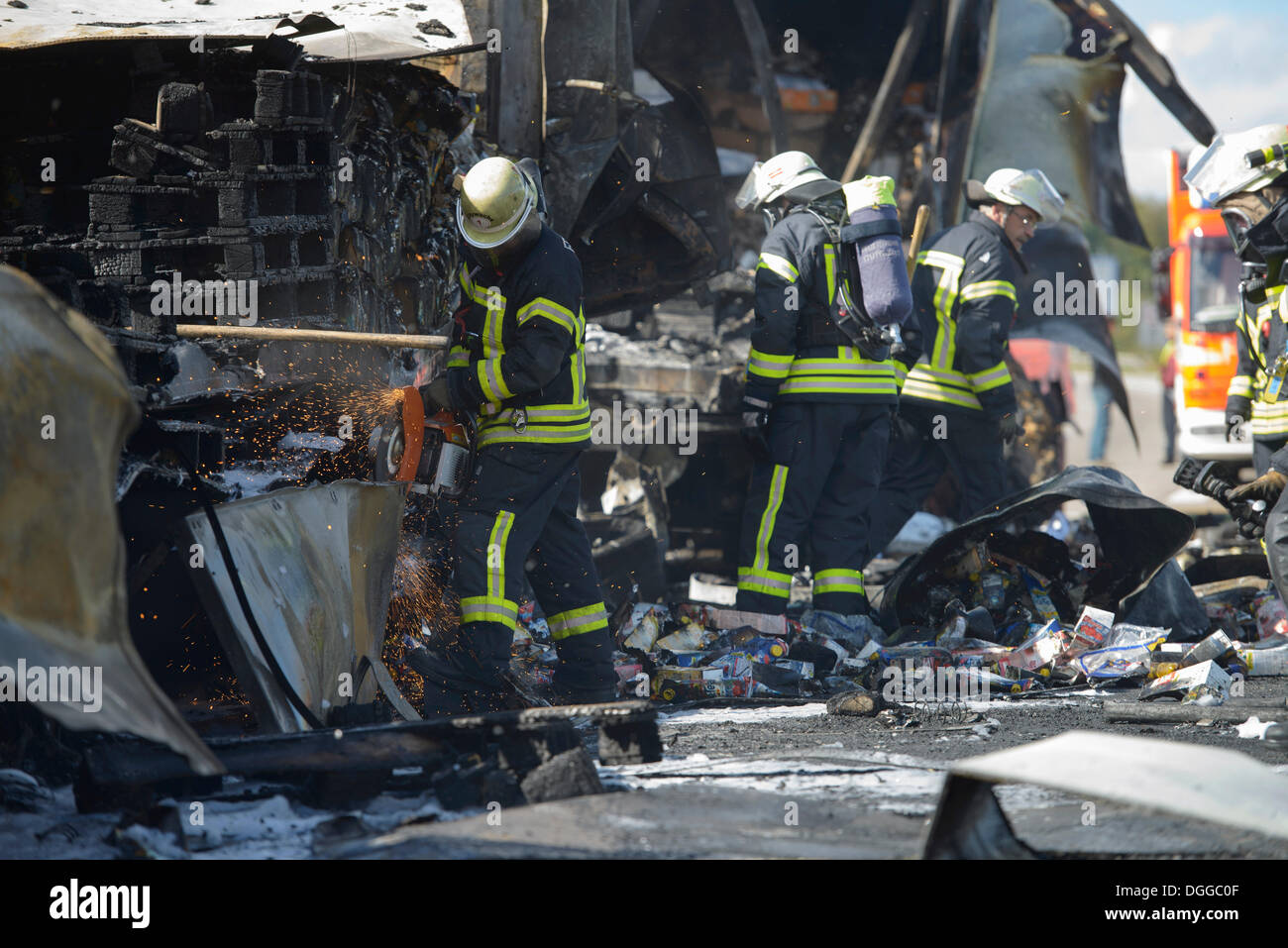 Fire extinguishing vehicle hi-res stock photography and images - Alamy