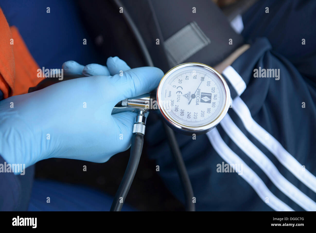 Blood pressure reading, final fire service drill of the young Stuttgart ...