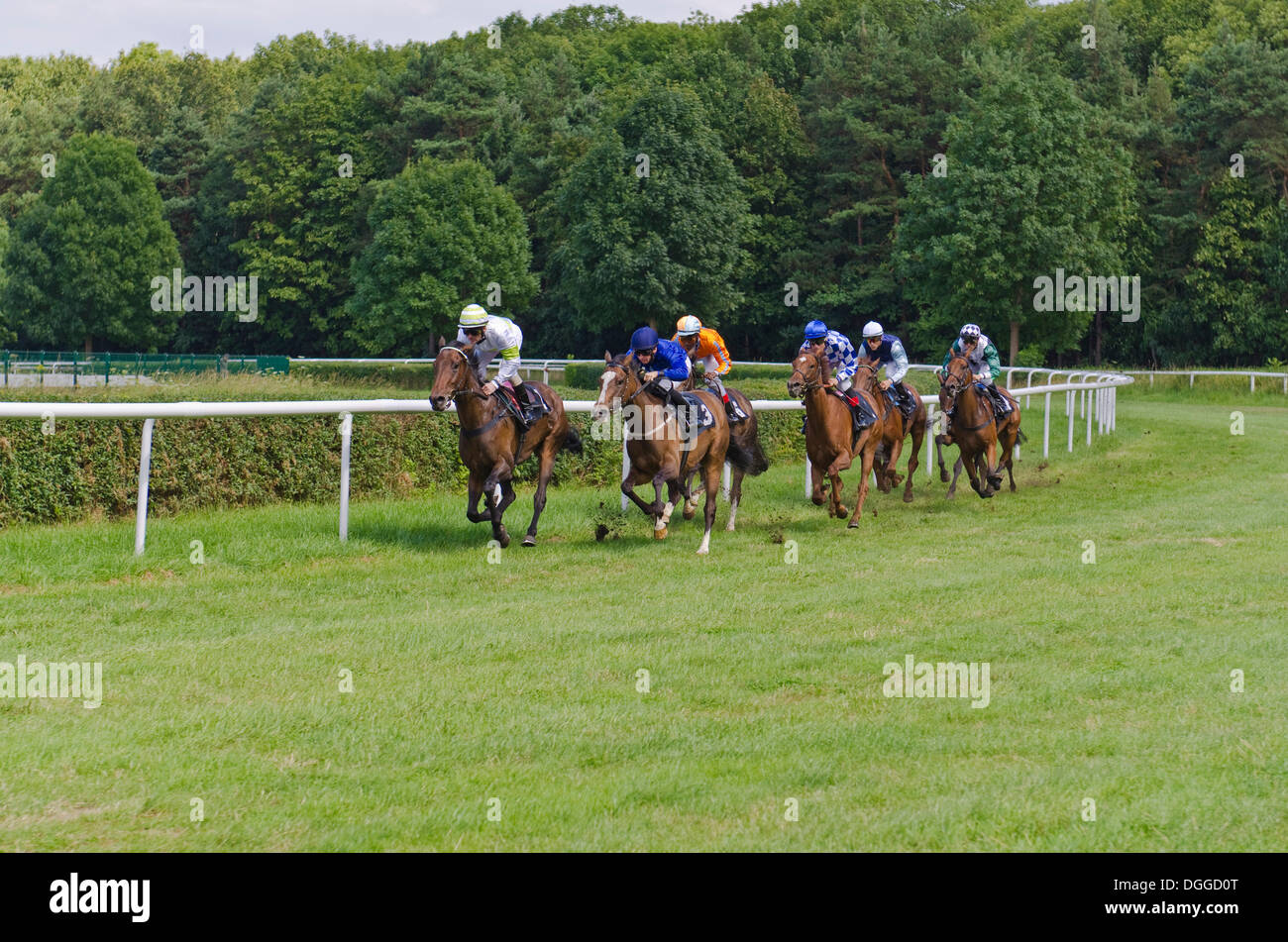 Race course hi-res stock photography and images - Alamy