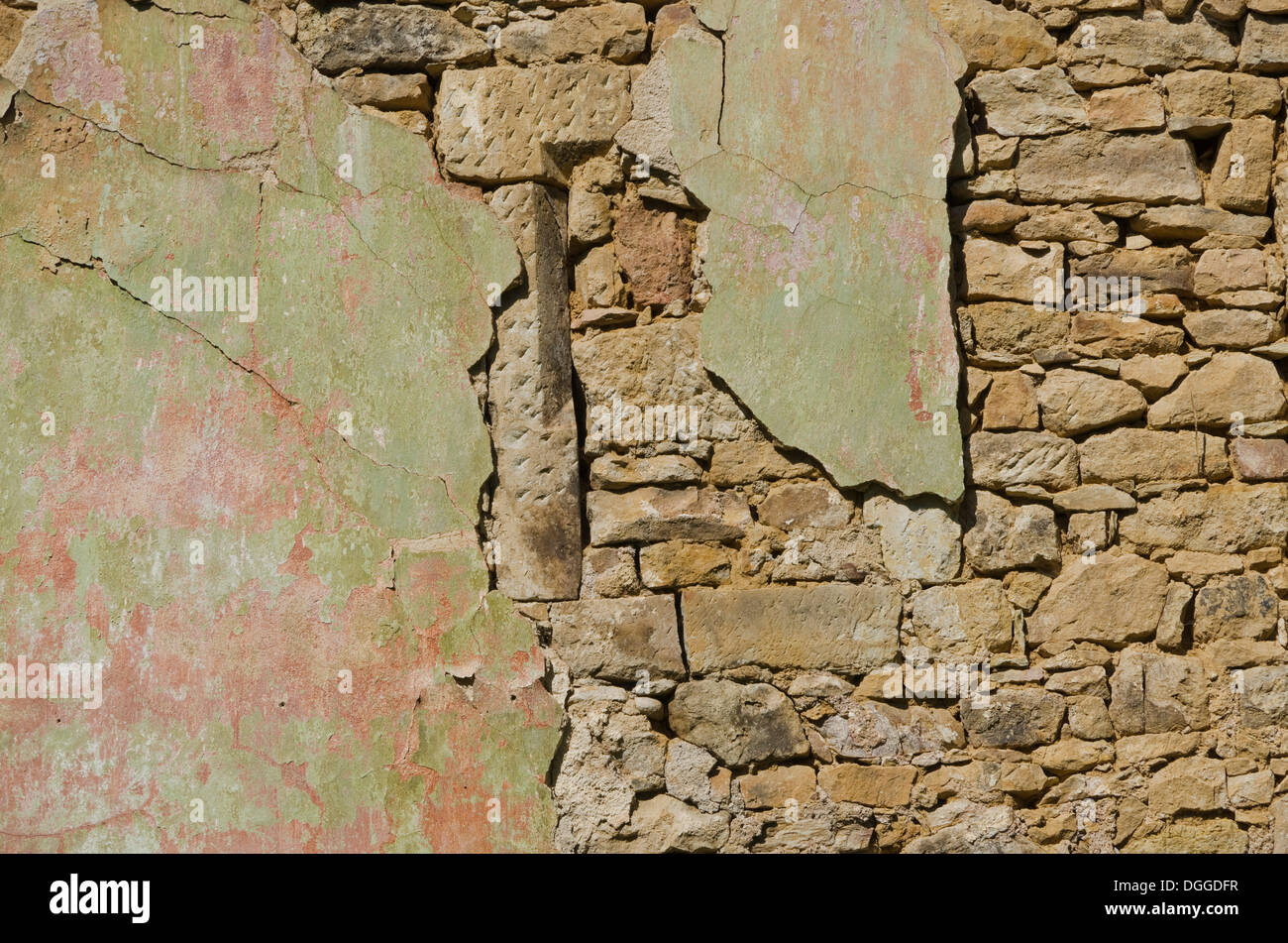 Broken down building hi-res stock photography and images - Alamy