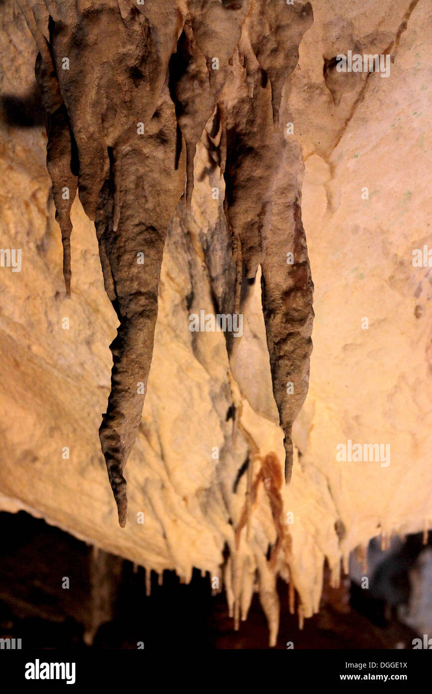 Travertine cave hi-res stock photography and images - Alamy