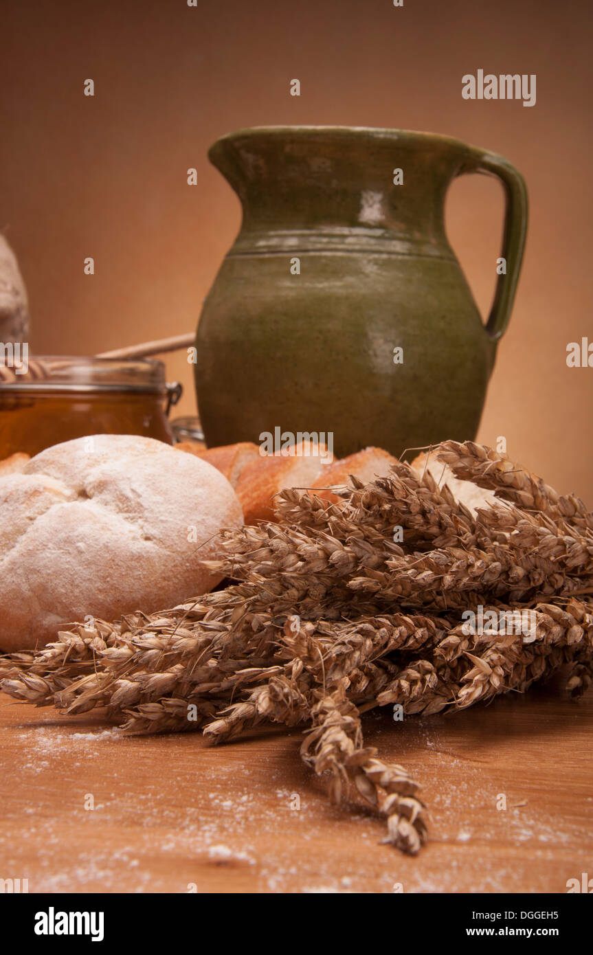 Traditional country food Stock Photo - Alamy