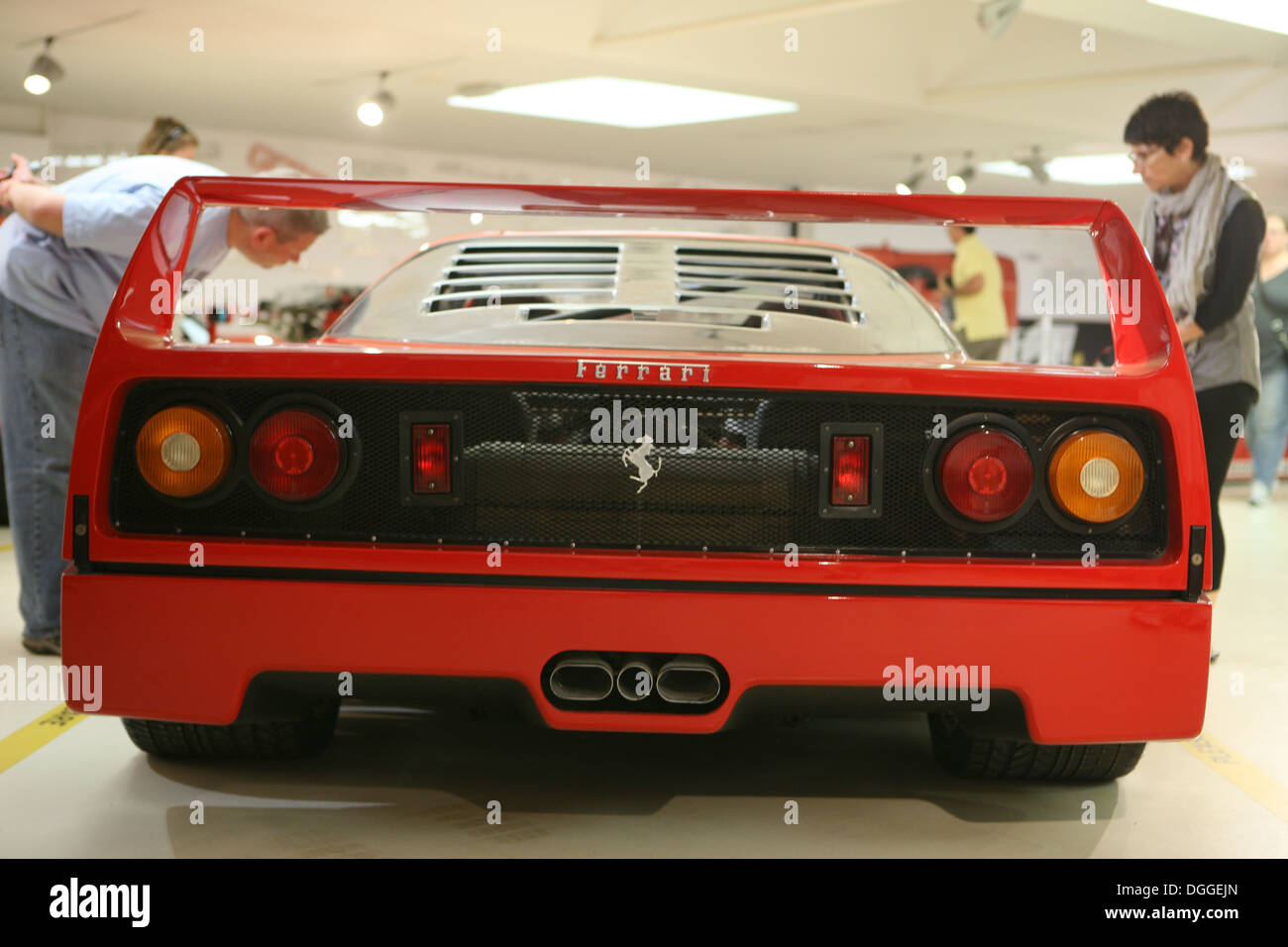 1987 ferrari f40 hi-res stock photography and images - Alamy