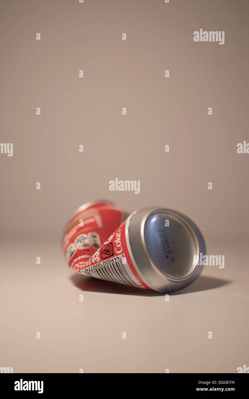 Used Soda Can Stock Photo - Alamy