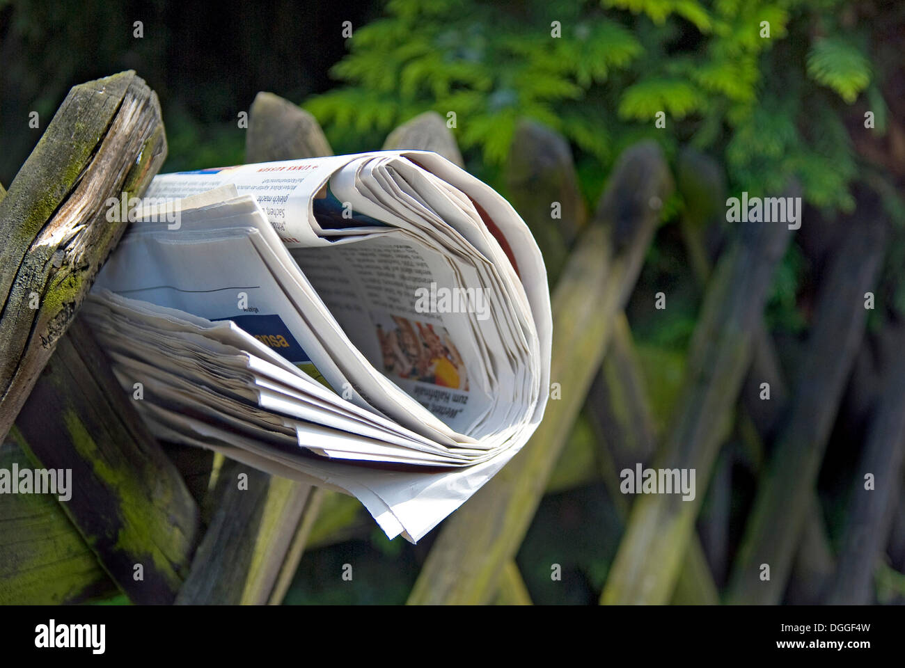 Garden fence posts hi-res stock photography and images - Alamy