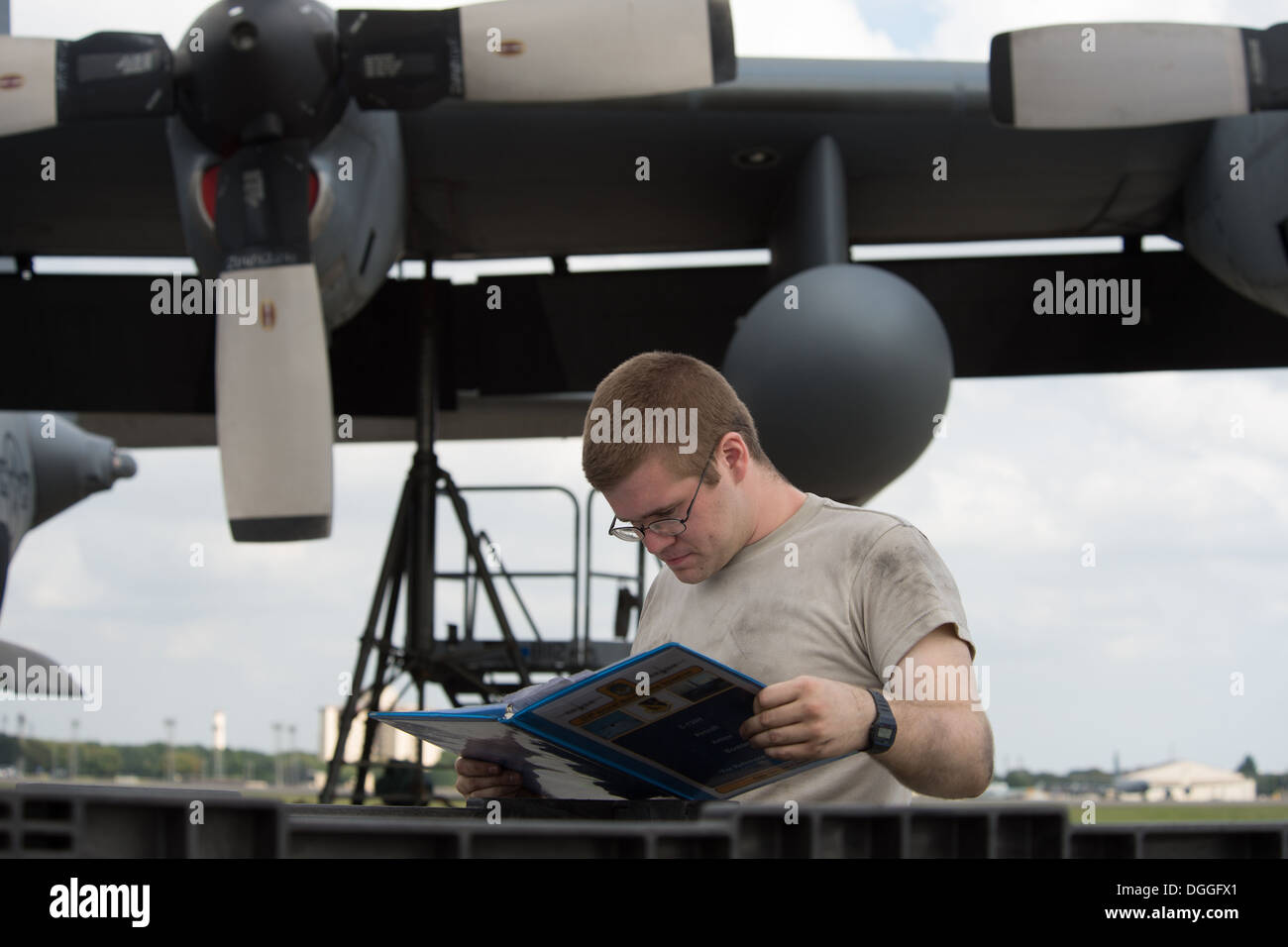 374th aircraft mai hi-res stock photography and images - Alamy