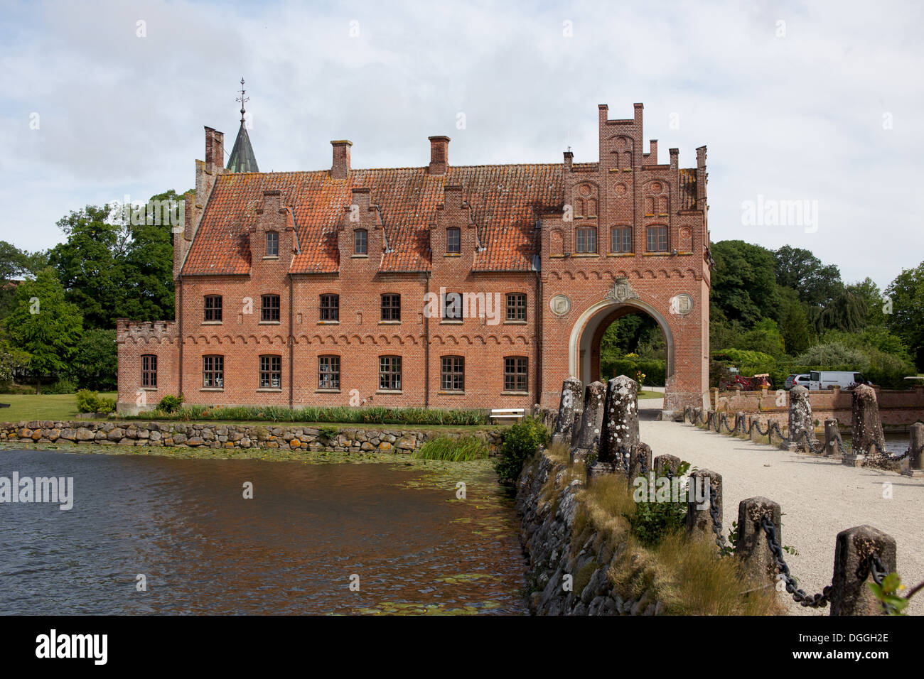 Egeskov castle - Denmark Stock Photo - Alamy