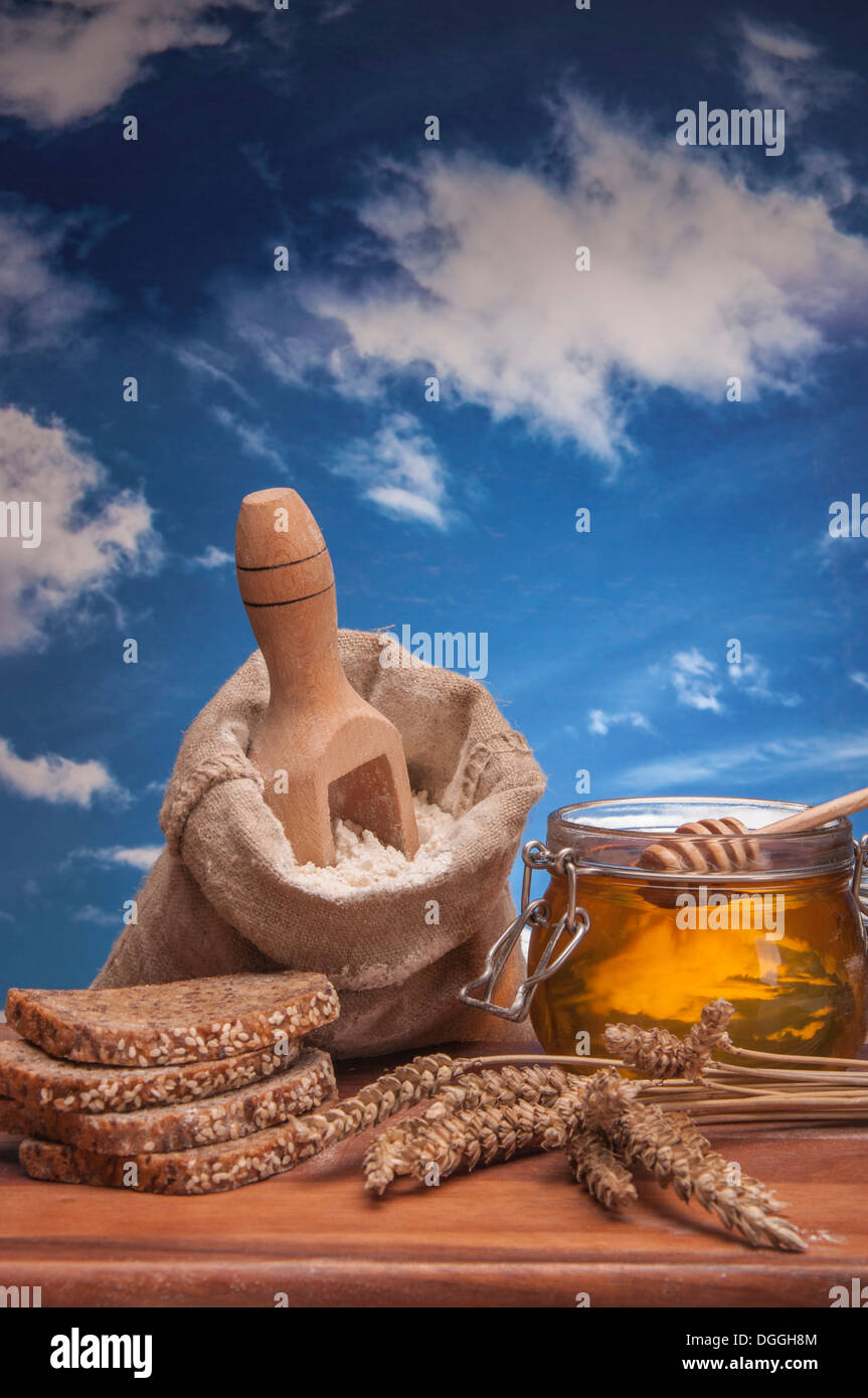 Traditional country food Stock Photo - Alamy