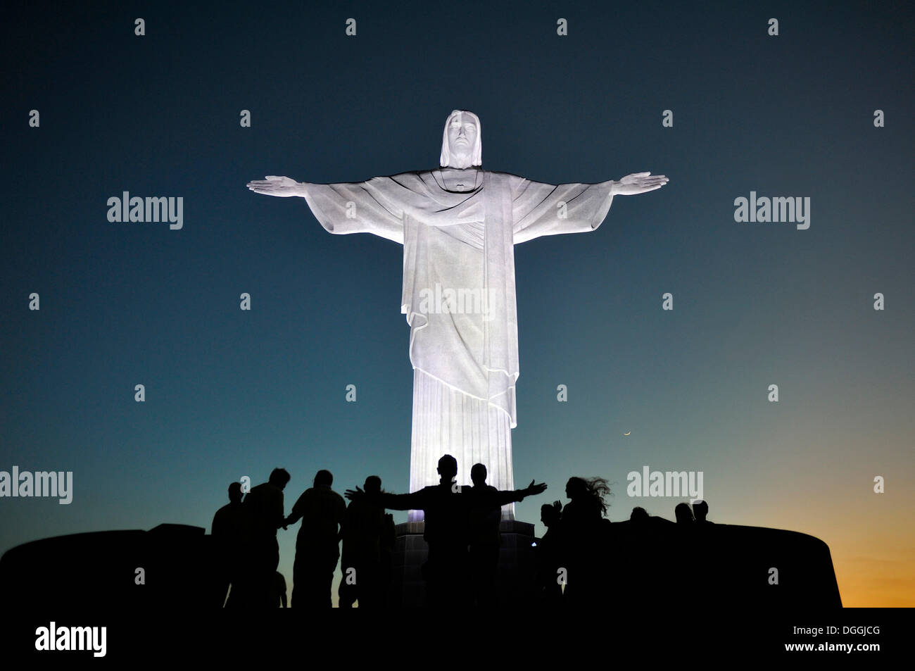 Statue of Christ the Redeemer, Cristo Redentor, on Corcovado Mountain ...
