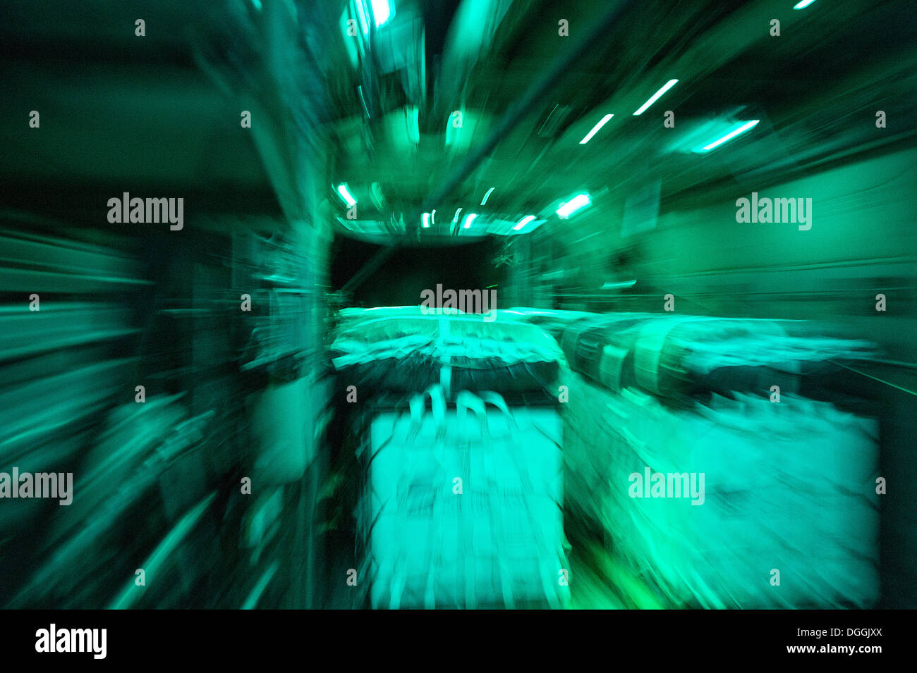 Air cargo drop hi-res stock photography and images - Alamy