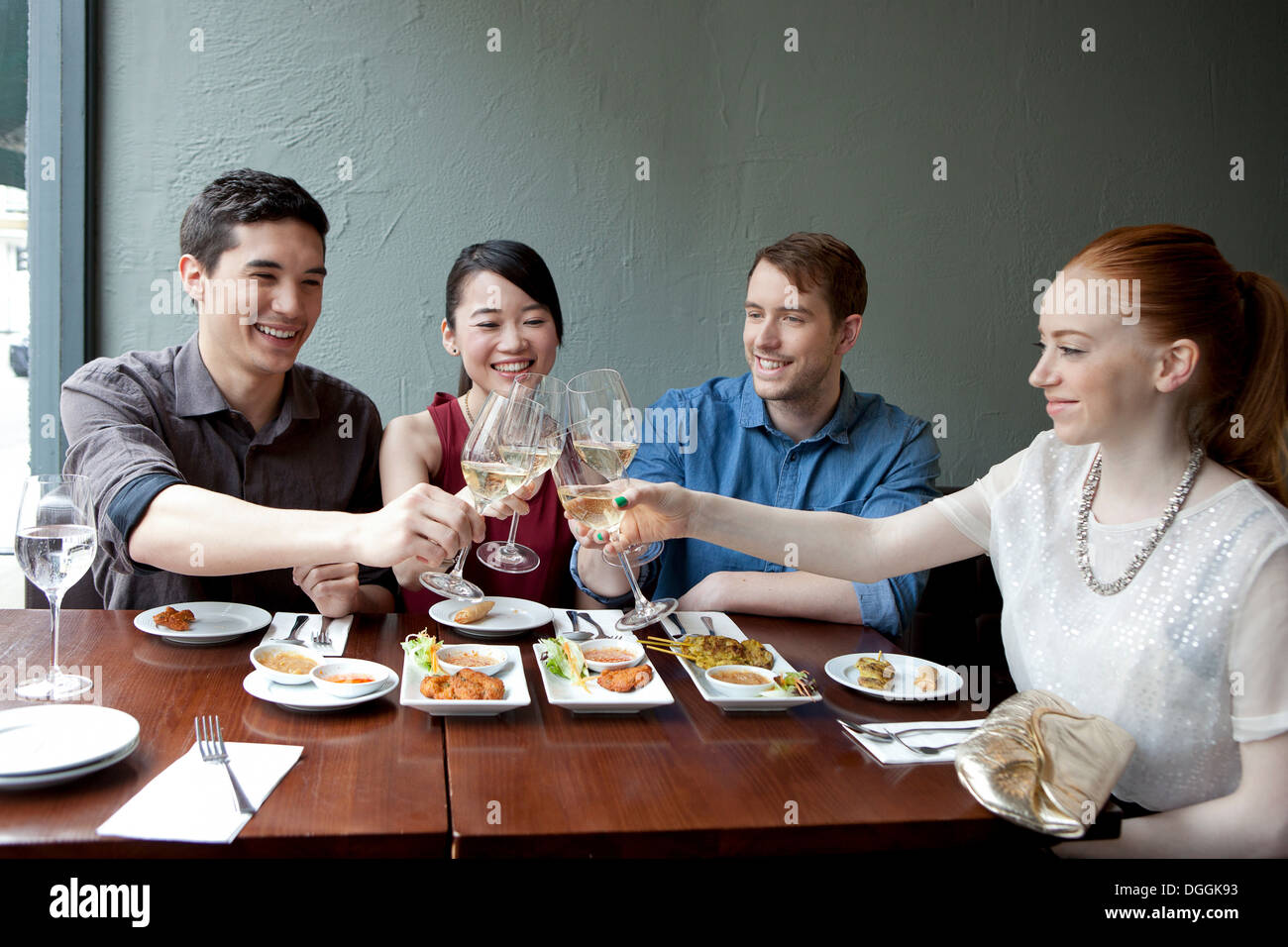 Group restaurant teenager hi-res stock photography and images - Alamy