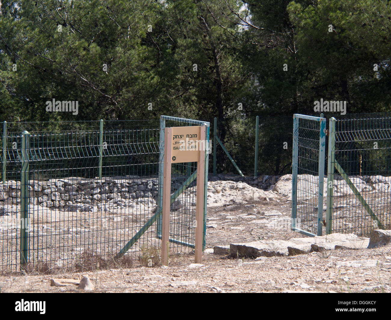 Sacrifice isaac israel hi-res stock photography and images - Alamy