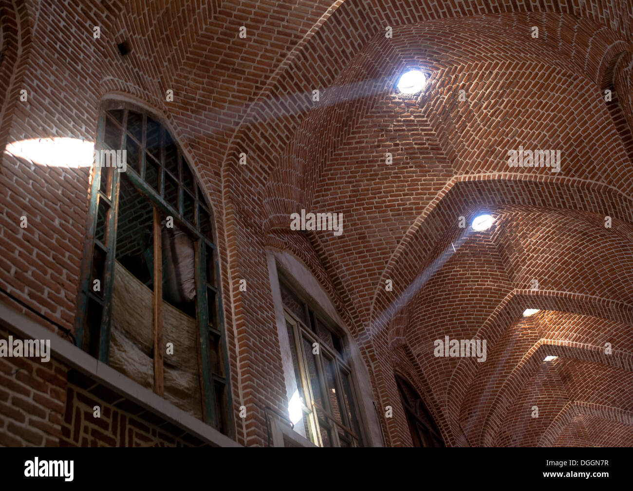 Iran light hi-res stock photography and images - Alamy