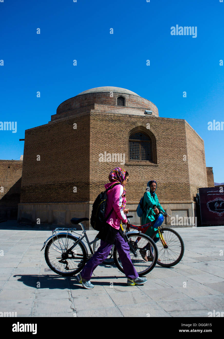 The Blue Mosque, Tabriz, Iran Stock Photo - Alamy