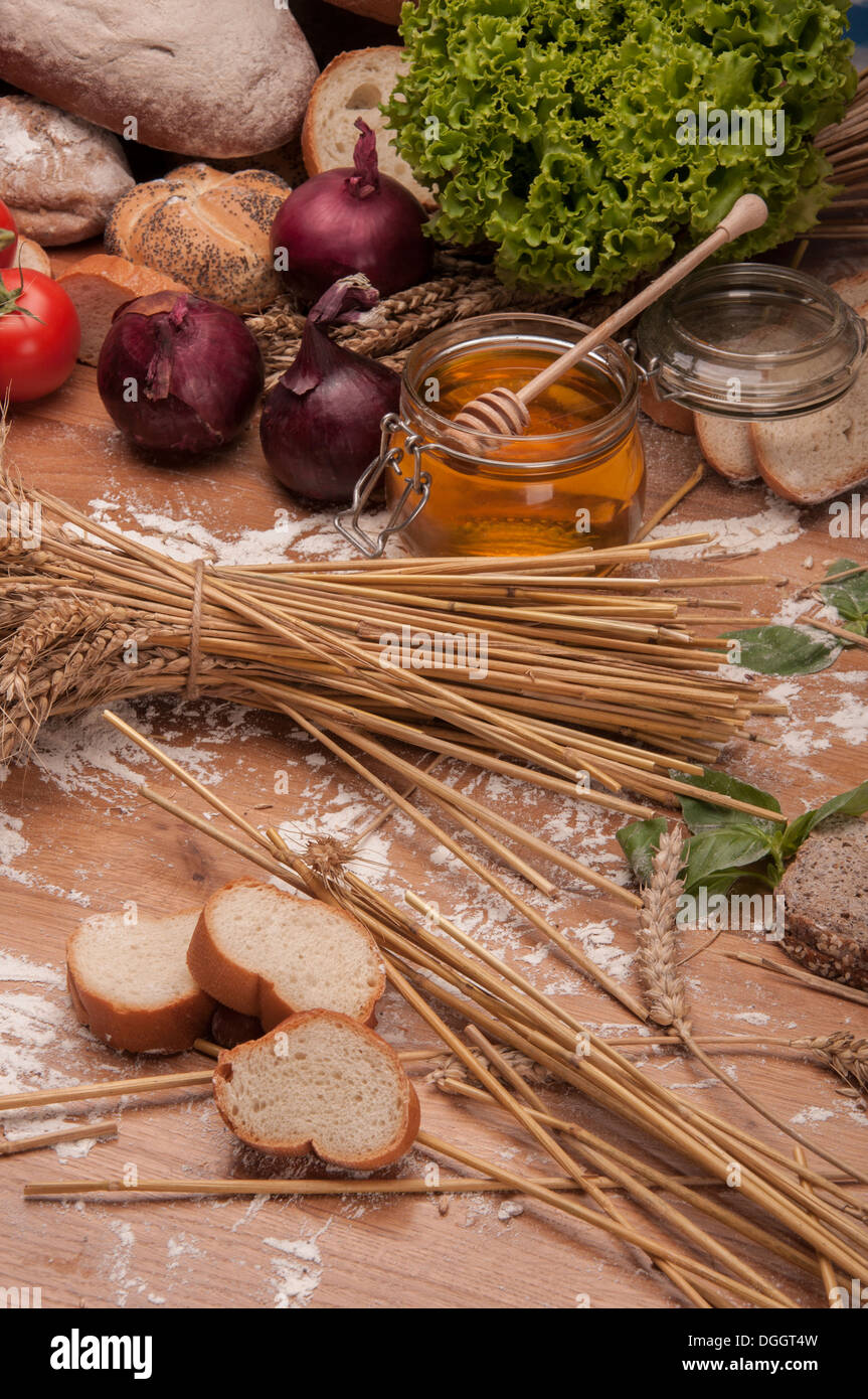 Traditional country food Stock Photo - Alamy