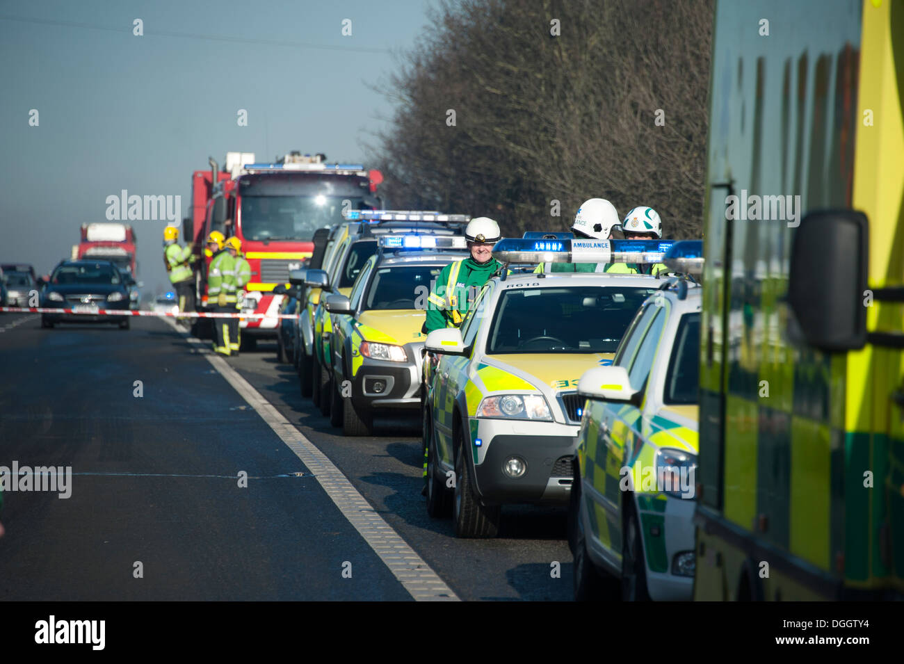 On hard shoulder hi-res stock photography and images - Alamy