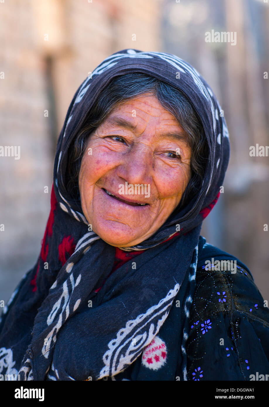 Old Smiling Kurdish Woman, Palangan, Iran Stock Photo - Alamy